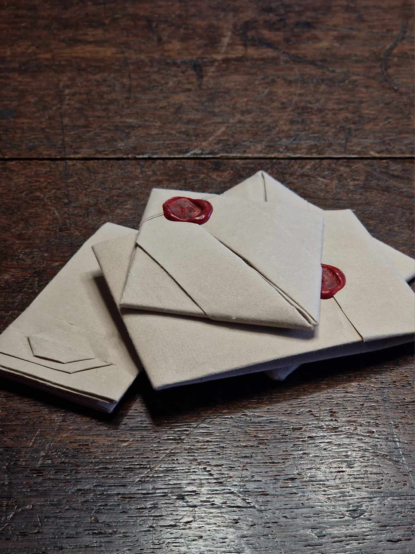 KEEP IT SECRET, KEEP IT SAFE: WAX SEALS AND LETTER-LOCKING | Chetham's ...