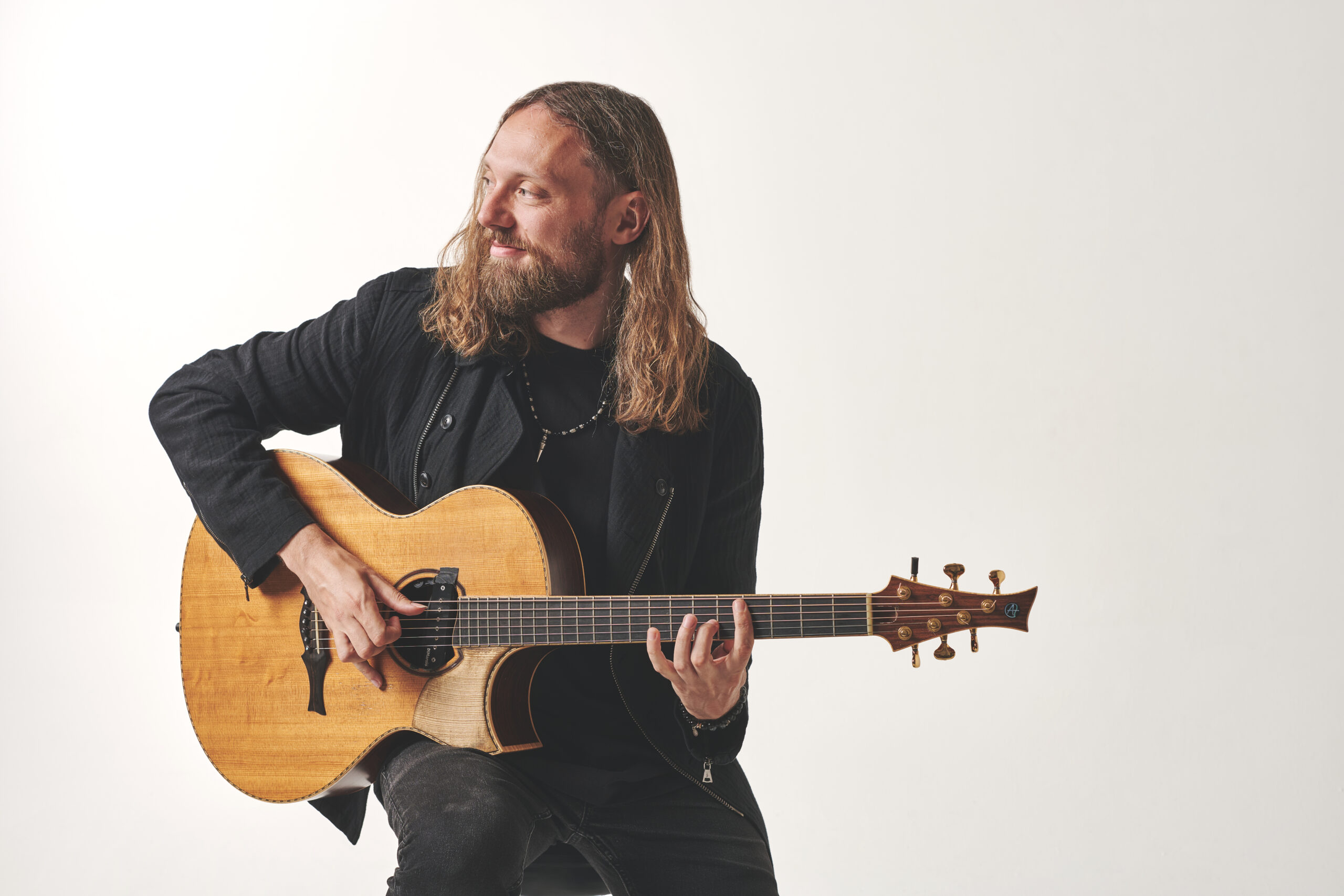 Mike Dawes – The Progressive Acoustic Tour | Chetham's Library
